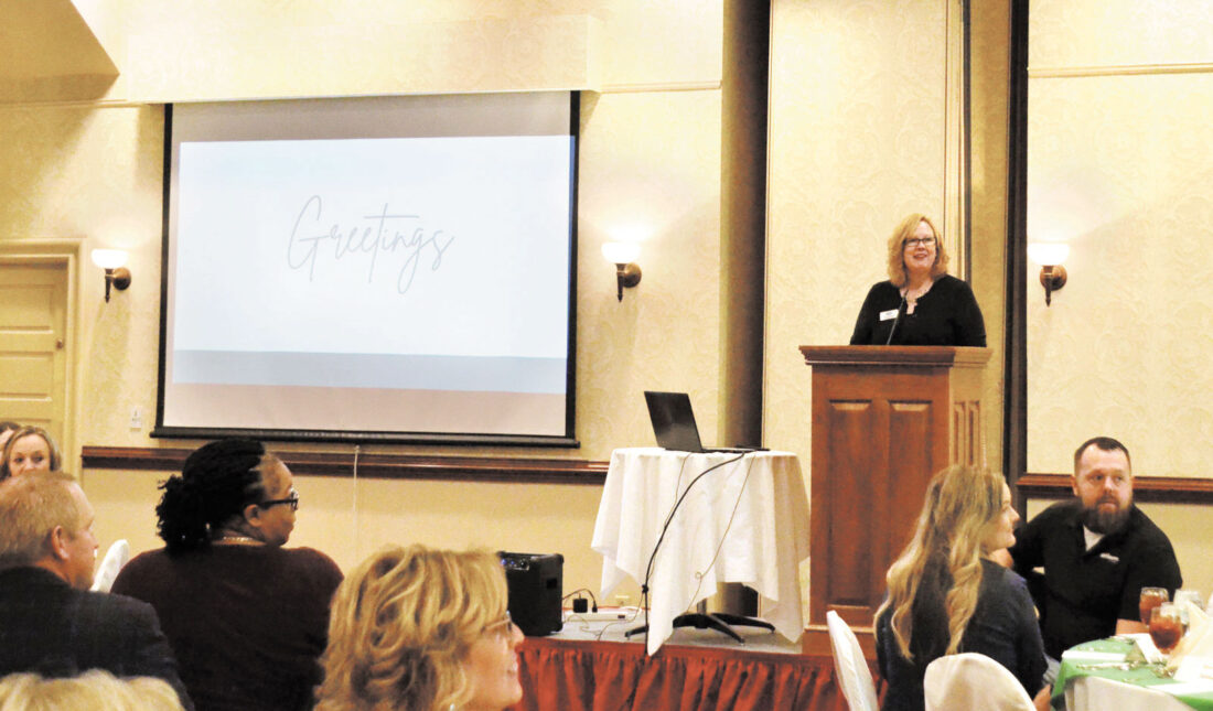 Chamber of Commerce of the Mid-Ohio Valley: Looking forward | News ...